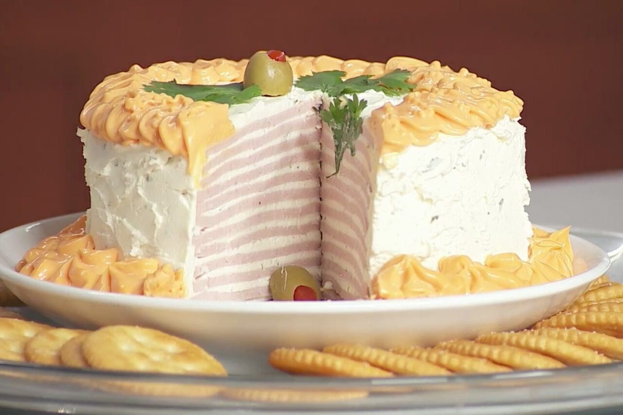 Bologna Cake - Eating Happiness
